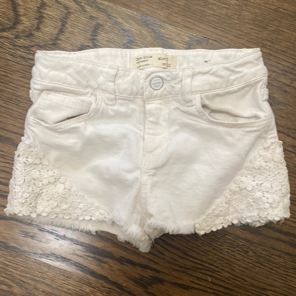 Bottoms | Zara Girls 5 White Cut Off Shorts | Poshmark